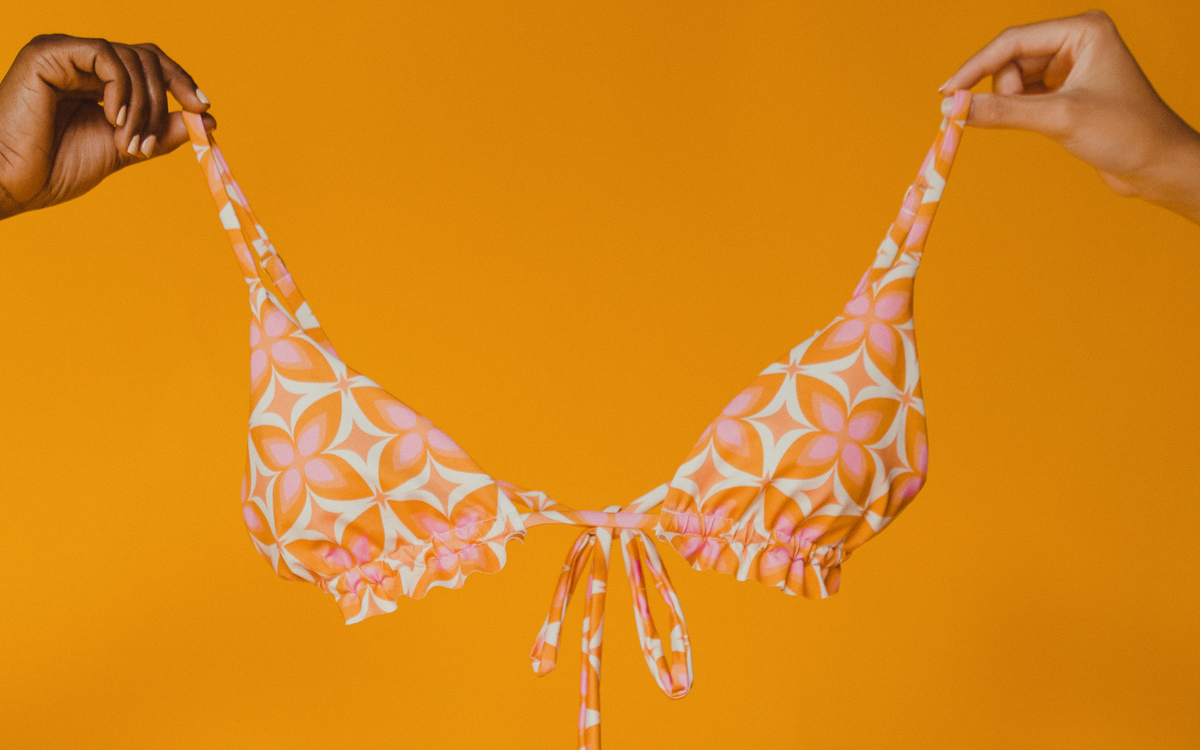 Best Bikini Tops for Big Boobs – Kitty and Vibe